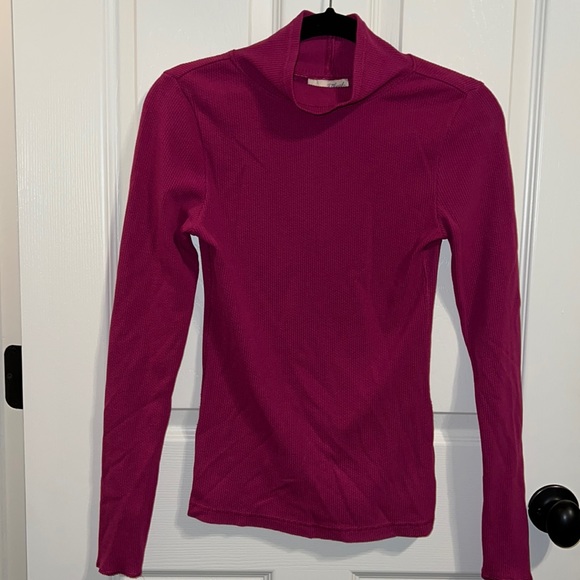 Universal Thread | Tops | Universal Thread Thermal Top | Poshmark